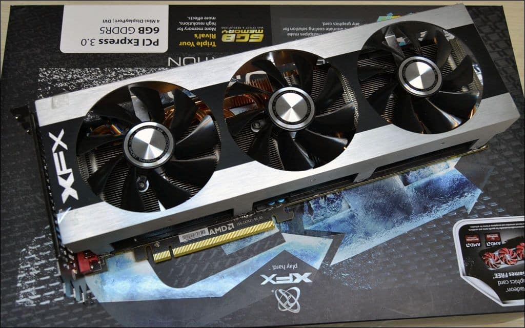 AMD Radeon R9 290X Flagship Graphics Card Detailed | ThinkComputers.org