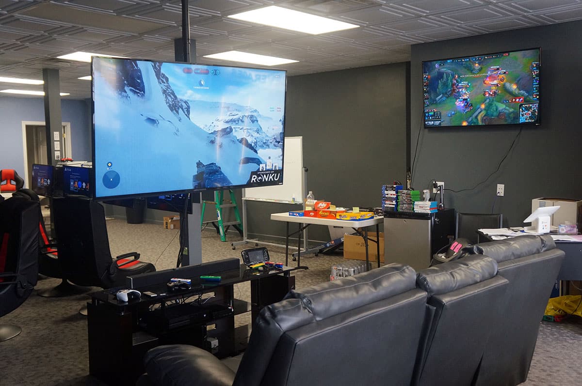 Looking For Group - A New Gaming Center in Pittsburgh | ThinkComputers.org