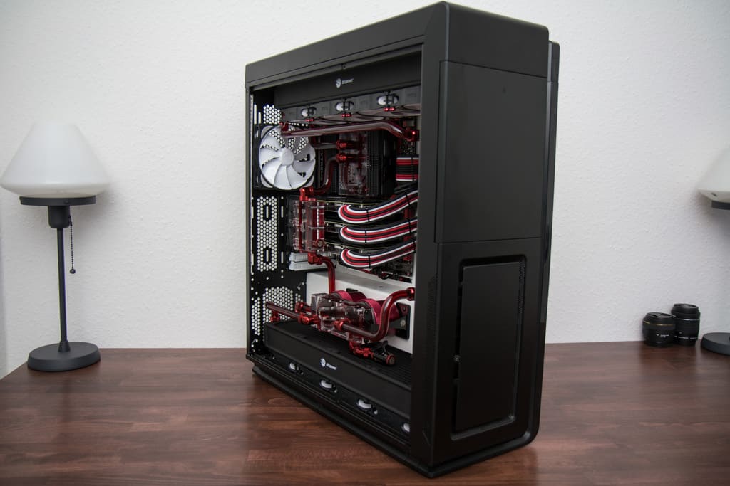 Case Mod Friday: Big Red | ThinkComputers.org