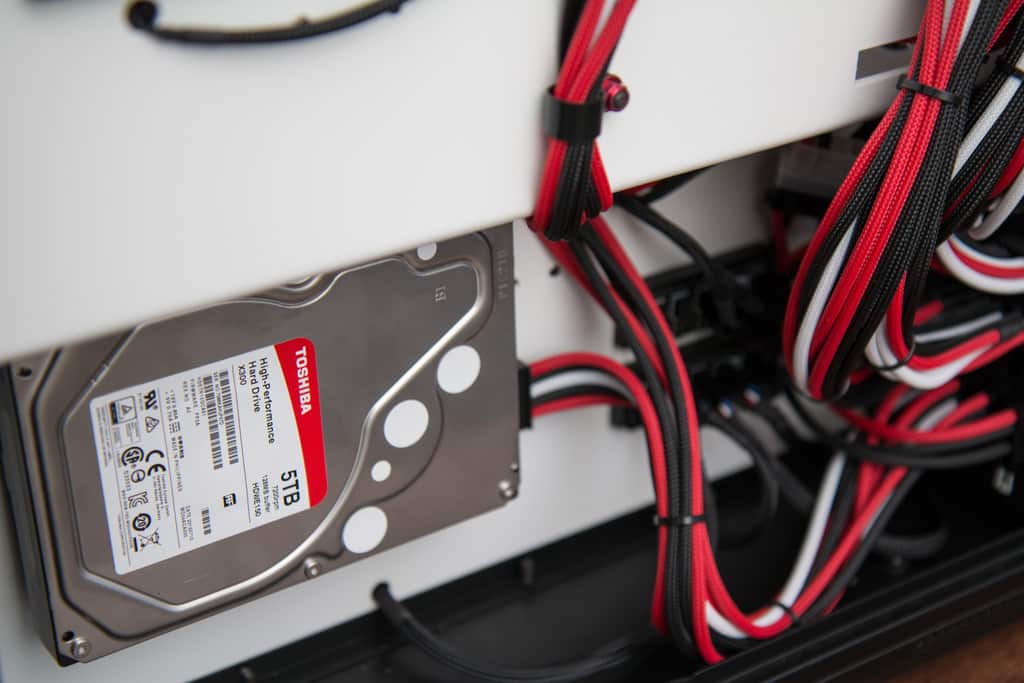 Case Mod Friday: Big Red | ThinkComputers.org