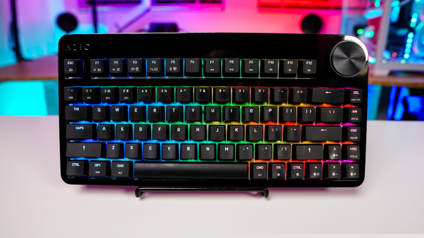 AZIO Tera 75 Review | ThinkComputers.org