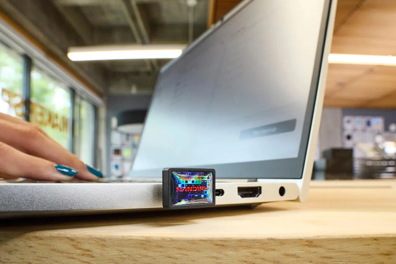 SanDisk Unveils World's Smallest 1TB USB-C Flash Drive: Extreme Fit ...